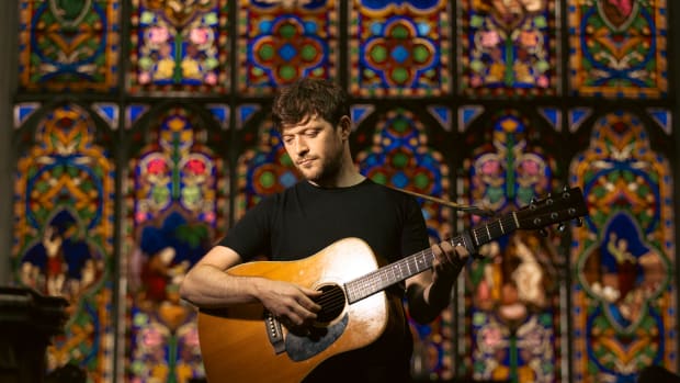 Steve Pilgrim’s 'Beautiful Blue' is moving and terrific - Goldmine ... Steve Pilgrim’s 'Beautiful Blue' is moving and terrific - Goldmine ...