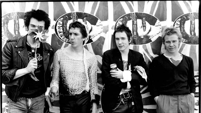 Steve Jones On Sex Pistols Tv Series Lydons Voice The Inferior Lp